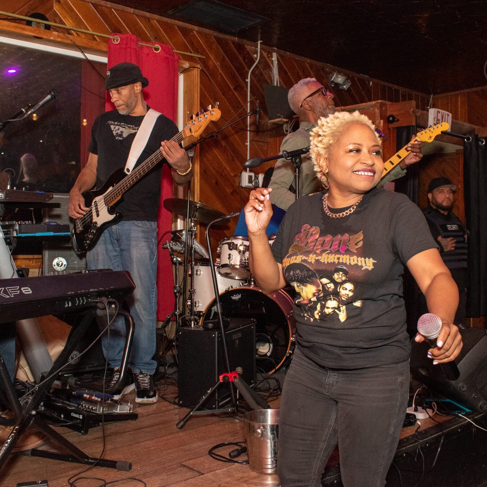 Melody Bar & Grill | Bar & Restaurant Near LAX & SoFi